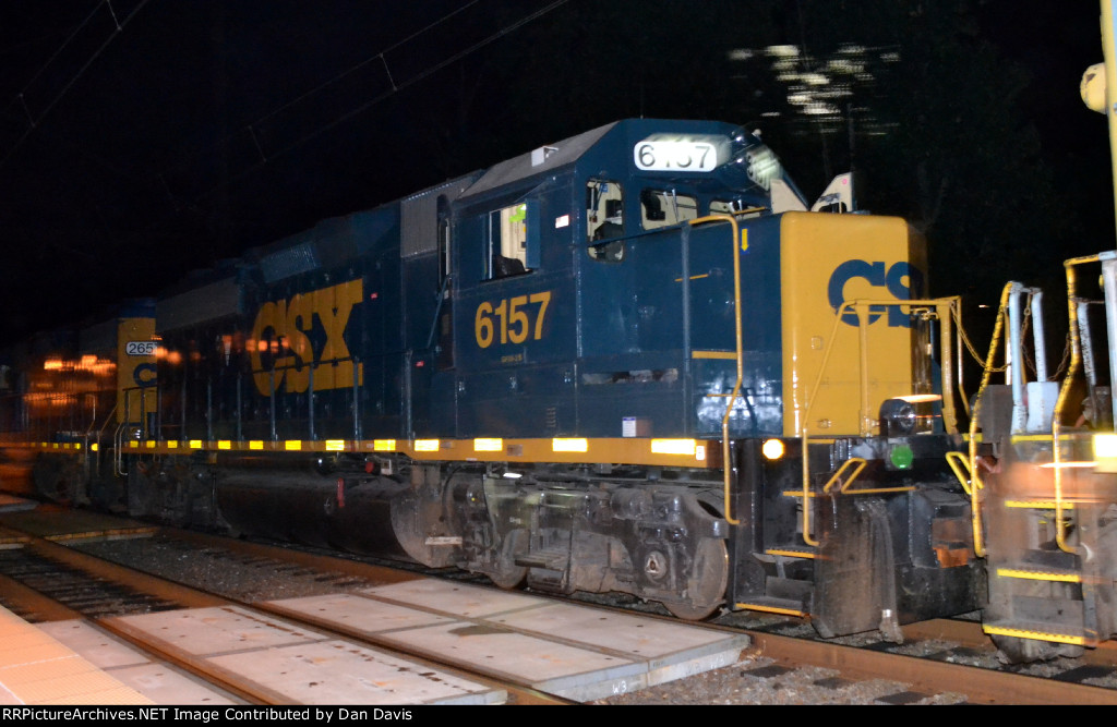 CSX GP38-2S 6157 on C746-07